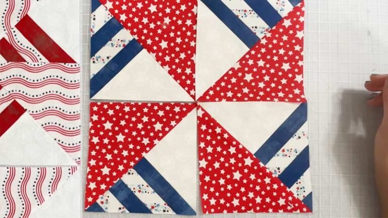 30 Splendid Paper Pieced Quilt Patterns: Creative, Traditional ...