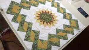 25 Amazing Quilt Border Patterns Your Must-try - EHarrisGallery