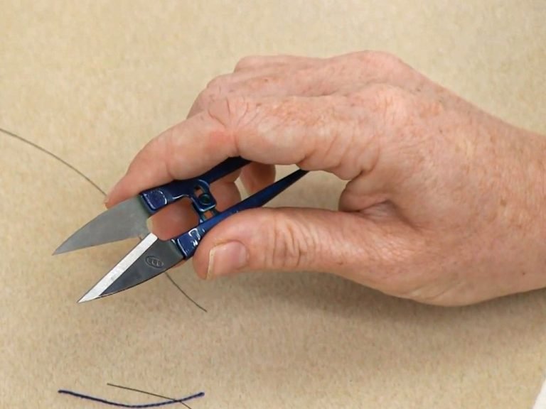 How To Add A Thread Cutter On A Sewing Machine? 7 Simple Guideline ...